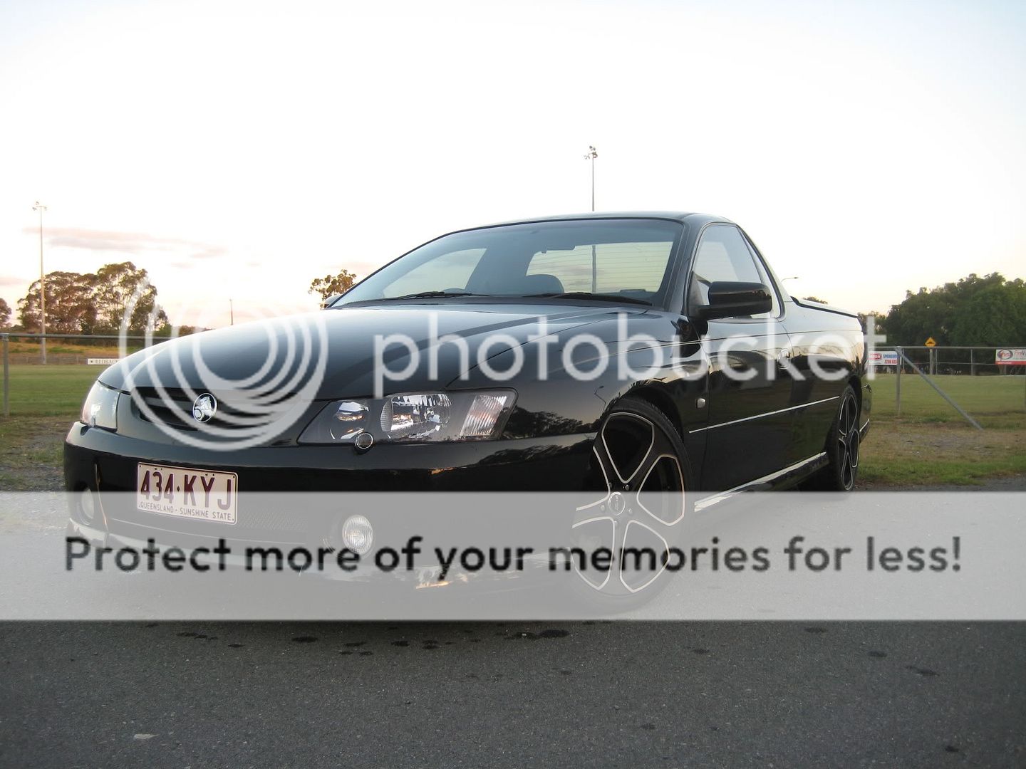 F.S Black VY SS Ute - cammed