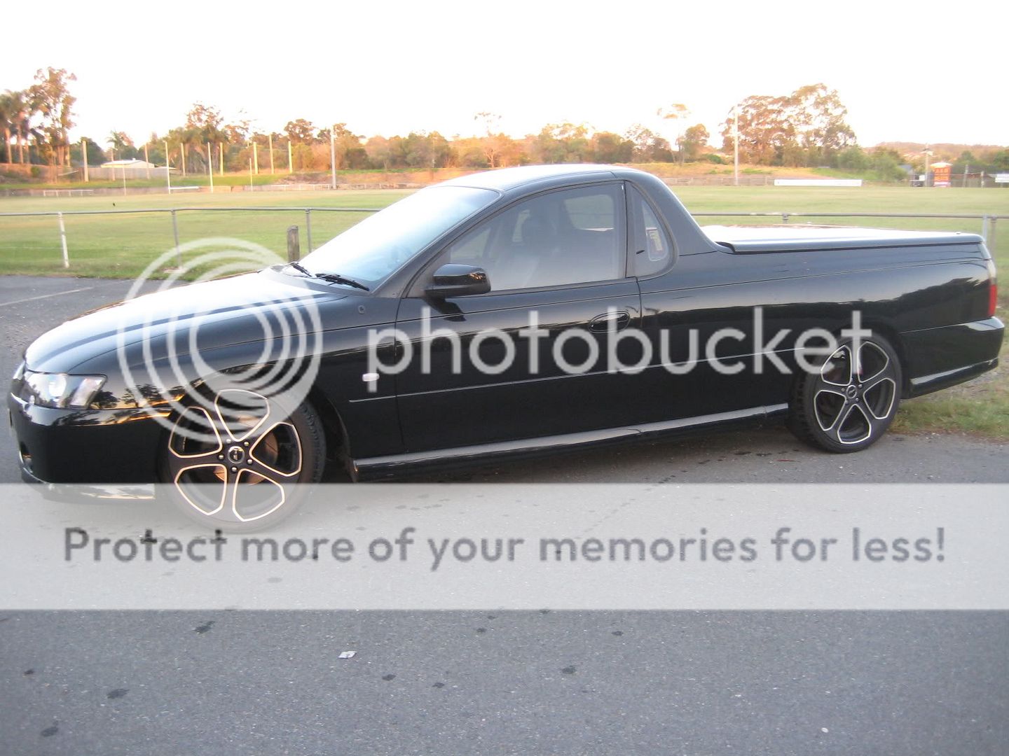 F.S Black VY SS Ute - cammed