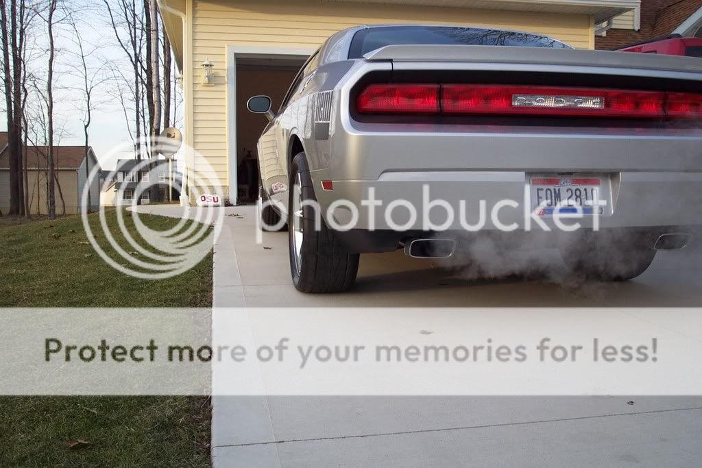 Anyone running 275/40/20 or 305/35/20 Nitto NT555R drag radials? | Page ...